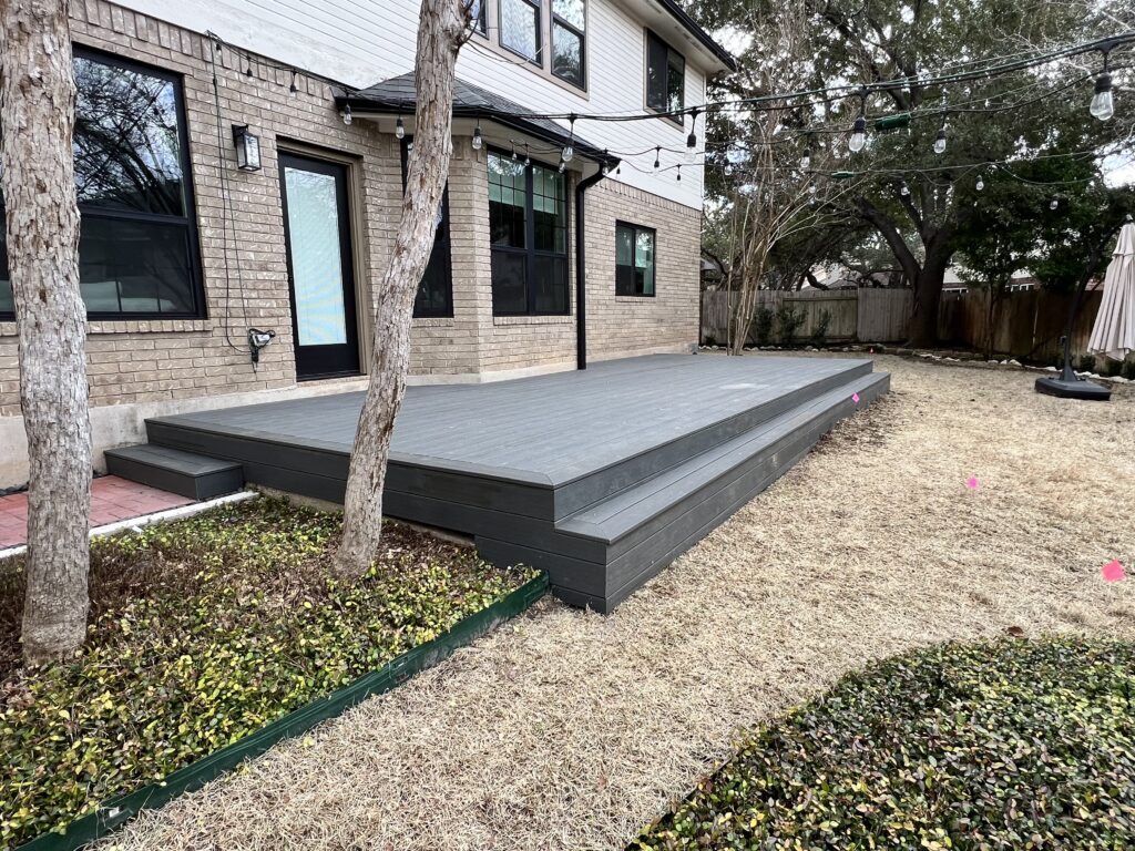 How Much Does It Cost to Build a Deck in Texas? Deck Construction Cost ...
